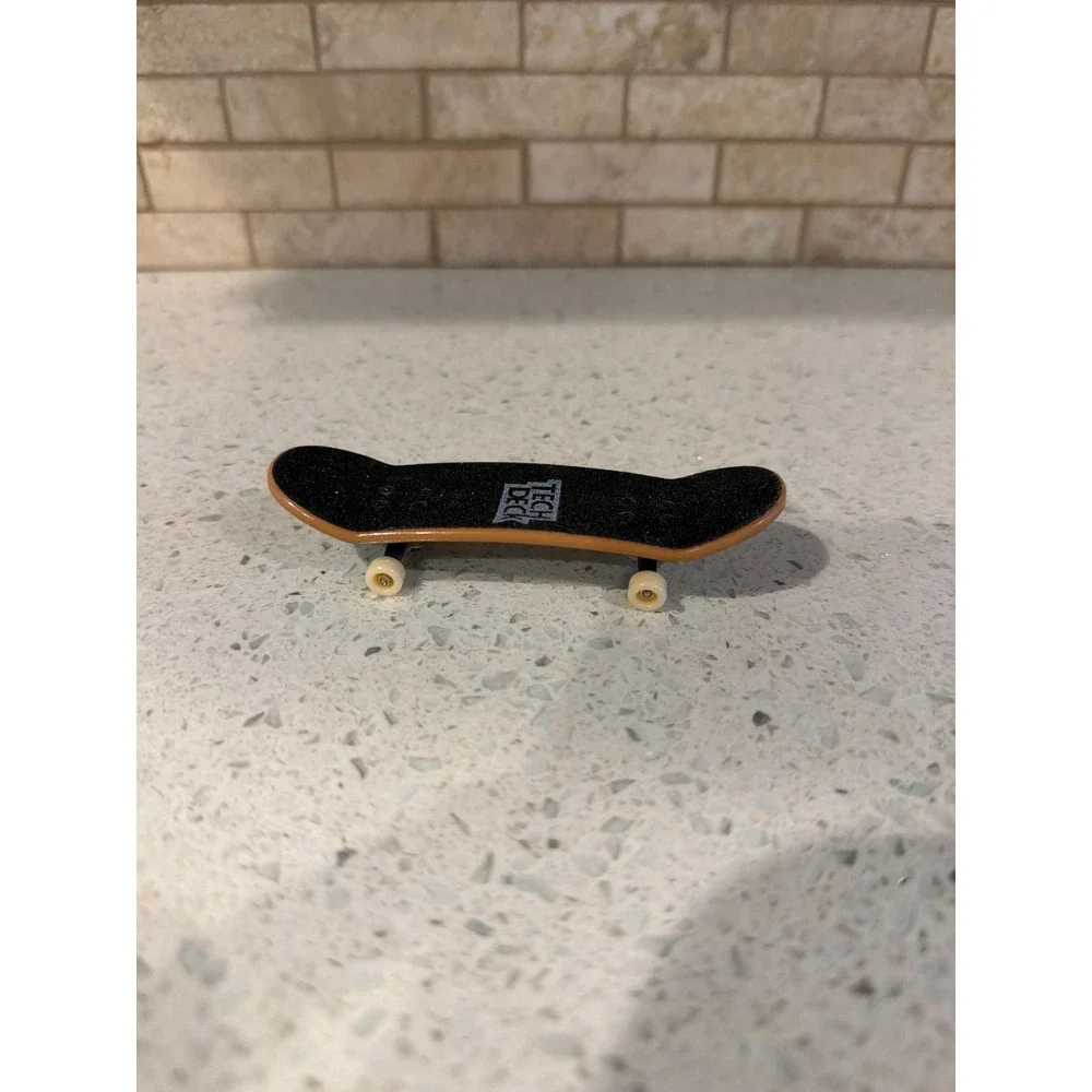 Tech Deck | Toys | Tech Deck Blind Skateboards Fingerboard Mini ...